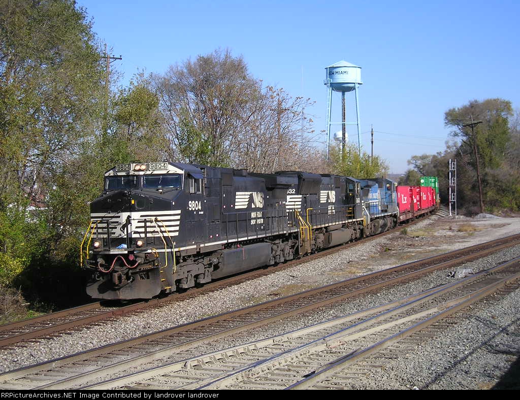 NS 9804 On NS 236 Eastbound